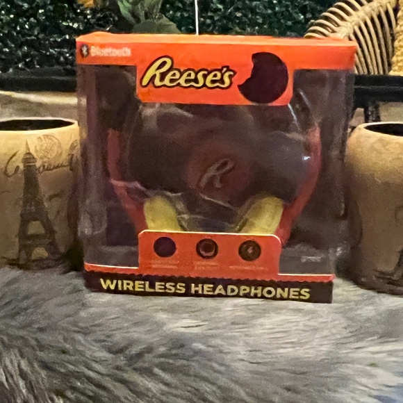Headphones | Orbit Innovations Reeses Wireless Headphones New | Poshmark